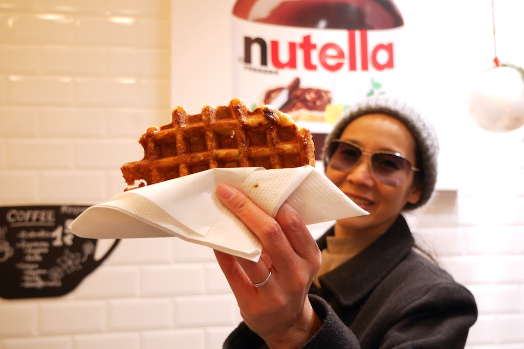 สาระวอฟเฟิล Leige or Belgium Waffle? - Thaifootprint