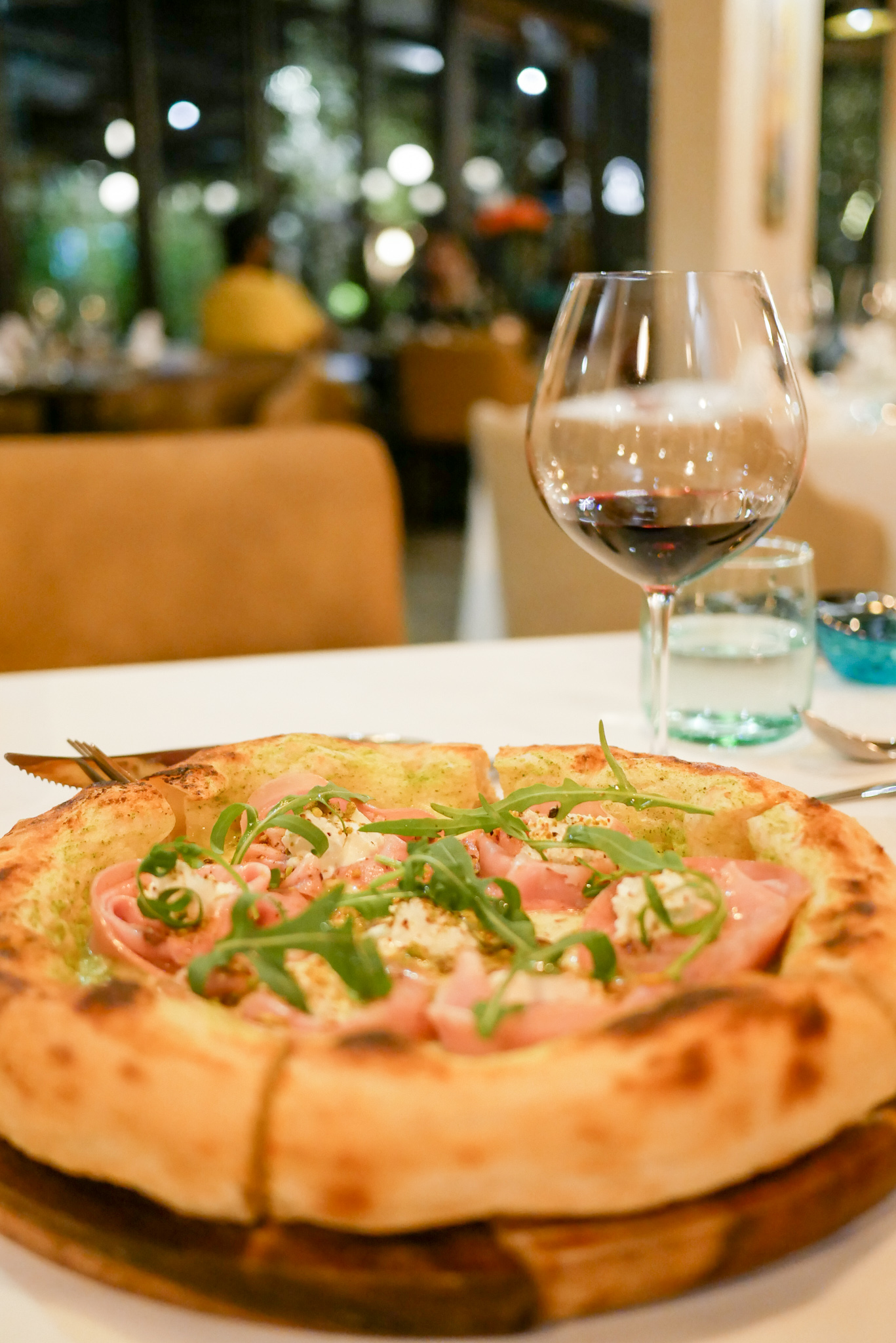 L'OLIVA Ristorante Italiano & Wine Bar - Thaifootprint
