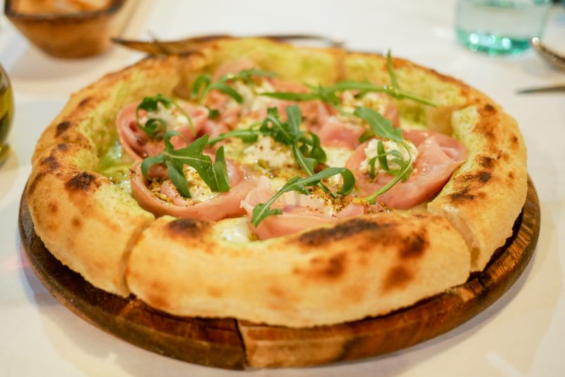 L'OLIVA Ristorante Italiano & Wine Bar - Thaifootprint