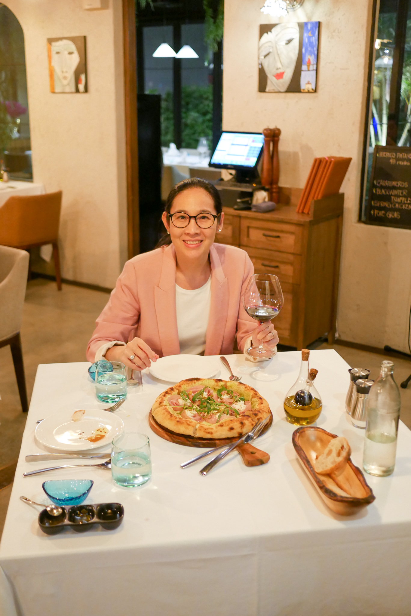 L'OLIVA Ristorante Italiano & Wine Bar - Thaifootprint