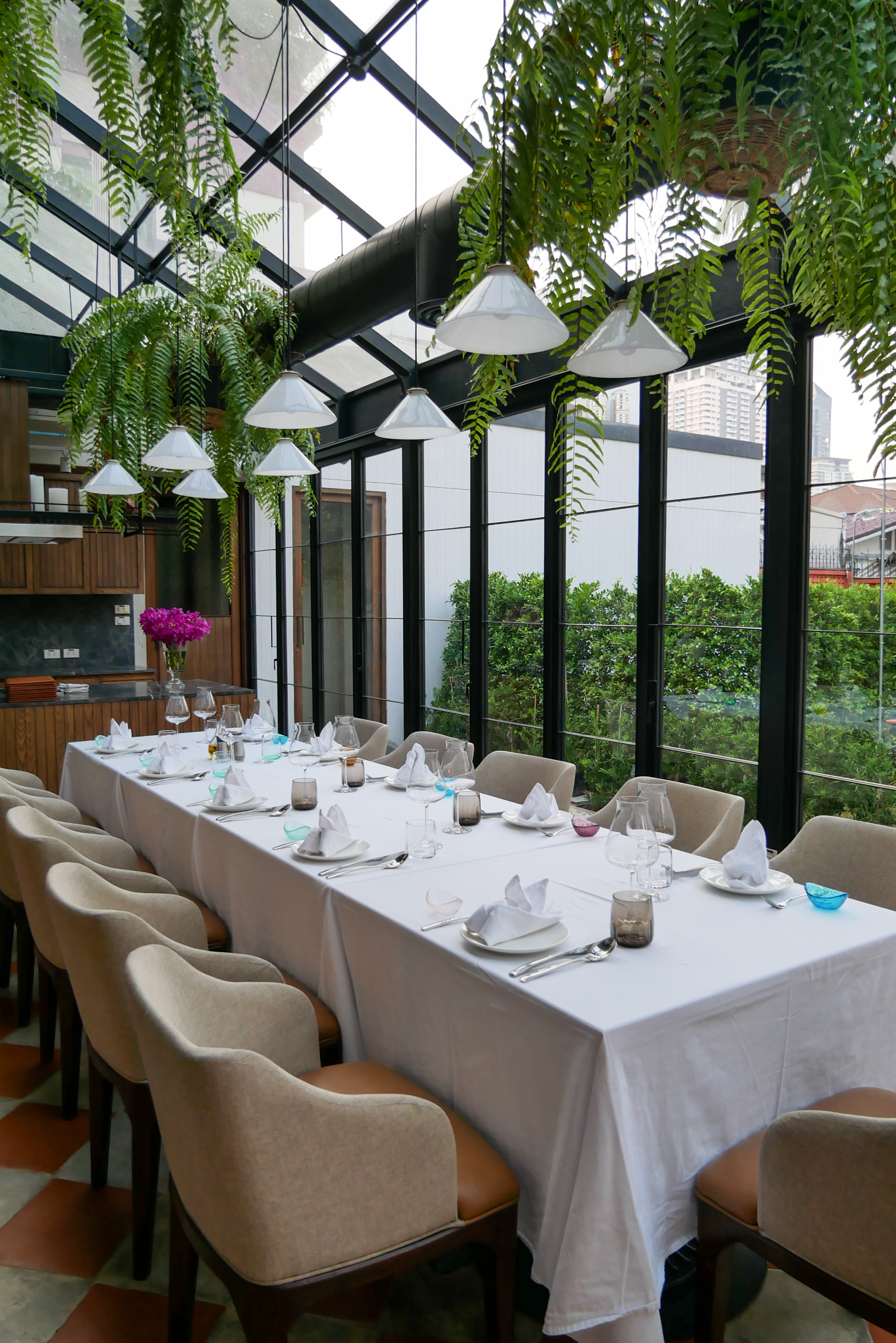 L'OLIVA Ristorante Italiano & Wine Bar - Thaifootprint